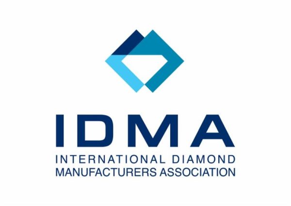 38th World Diamond Congress - Corlia Roberts | Institute of Diamonds